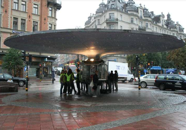 LiTraCon (Light Transmitting Concrete)