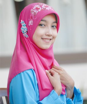 AMAZING WALLPAPERS: Kerudung Jilbab Modern Model Terbaru