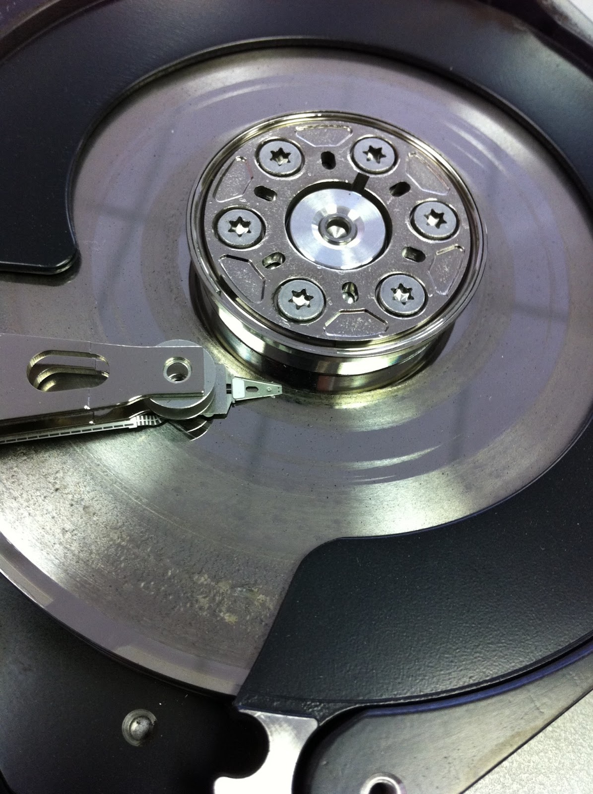 30 + Hard Drive Data Recovery Stock | Wallpapers-Wallpaper Free 3979