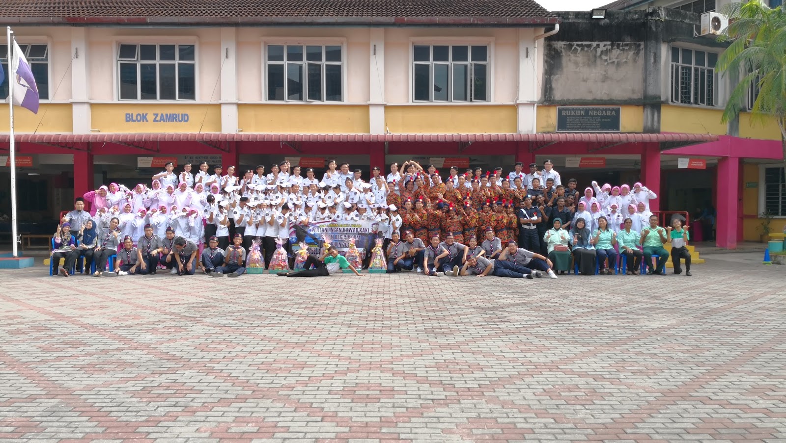 Pertandingan Kawad Kaki 2018 - SMK Taman Bukit Indah, Johor Bahru