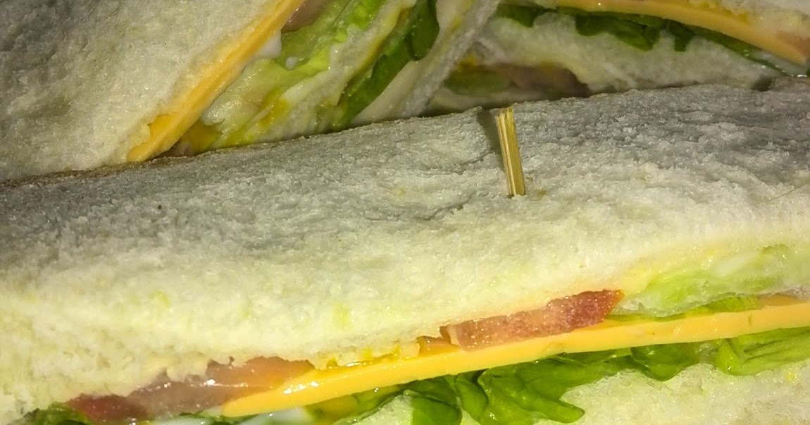 namakucella: CHICKEN SLICE SANDWICH