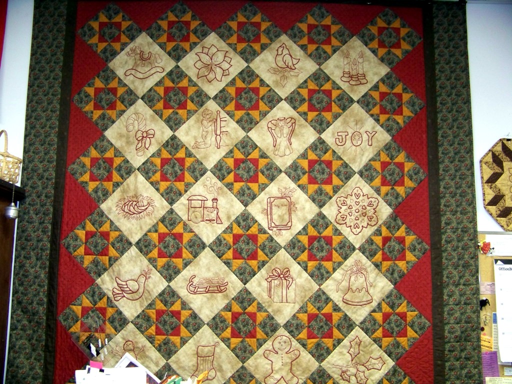 Attic Window Quilt Shop: CHRISTMAS AT HOME QUILT