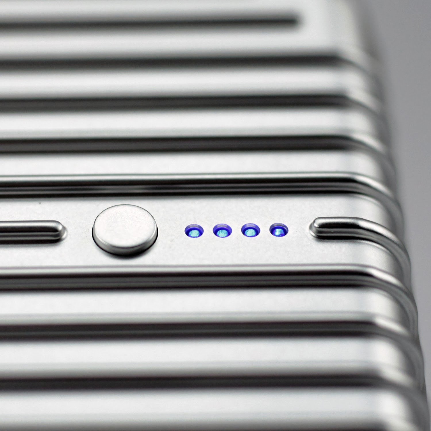 Dezign4u: A3 Durable External Battery for Smartphones and Tablets by ...