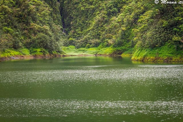 LAC VAIHIRIA Mataiea | Moana iti Tahiti