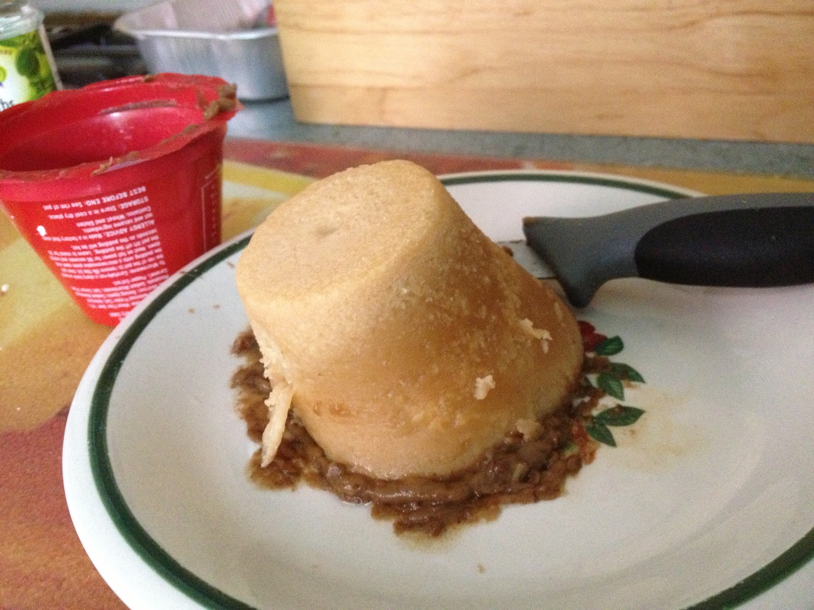 FOODSTUFF FINDS: Goblin - meat & gravy pudding (by @NLi10)