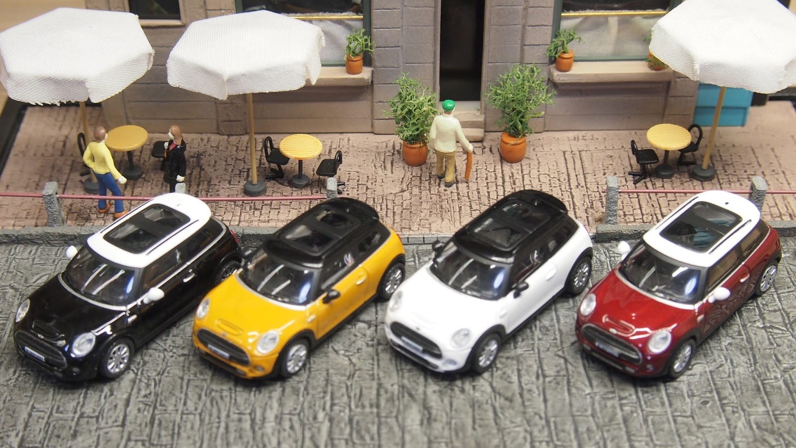 My 1-64 World Minicar collection: BMW Dealer Ver 1/64 Mini Cooper S in ...