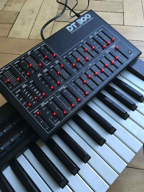 MATRIXSYNTH: Roland Alpha Juno 1 with Dtronics DT300 Programmer