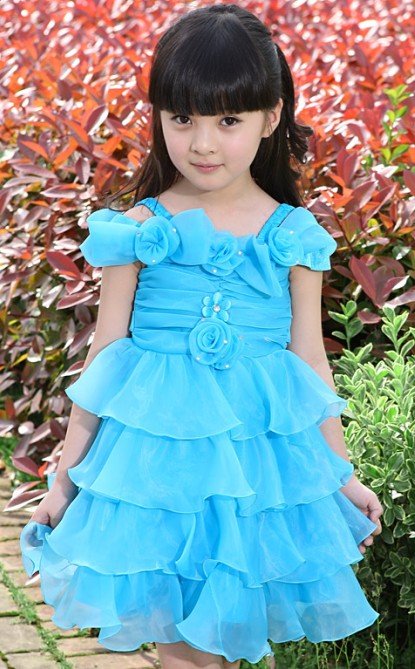 Latest And Stylish Frocks For Baby Girls Notonlybeauty latest-and-stylish-frocks-for-baby-girls-notonlybeauty