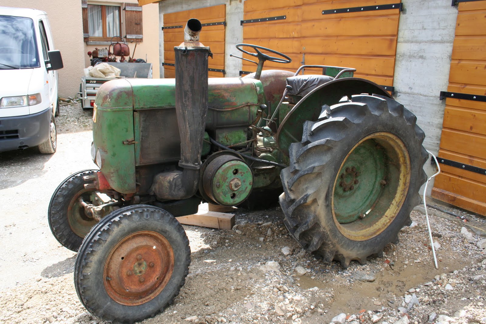 Collection-Tracteurs: COLLECTION-TRACTEUR VIERZON-201 FAHR D130 SOMECA ...