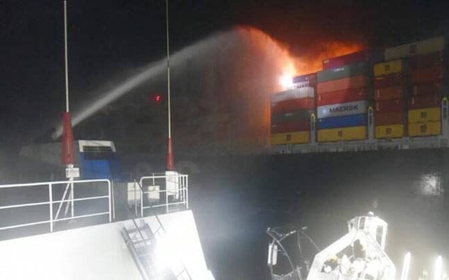 reportages: INCENDIO al largo dello SRI LANKA a bordo della MSC DANIELA ...