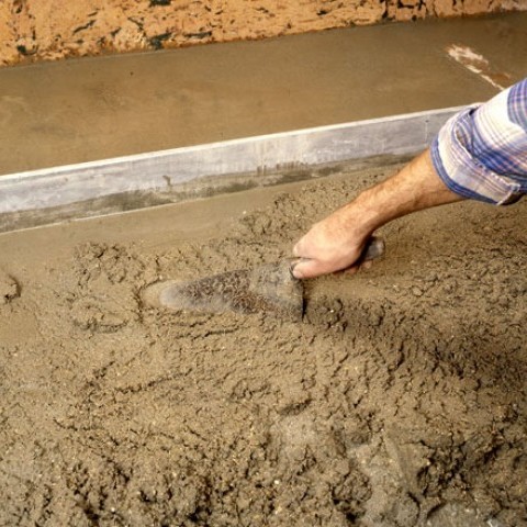 Bricolage et Renovation: Réaliser un mortier à base de ciment