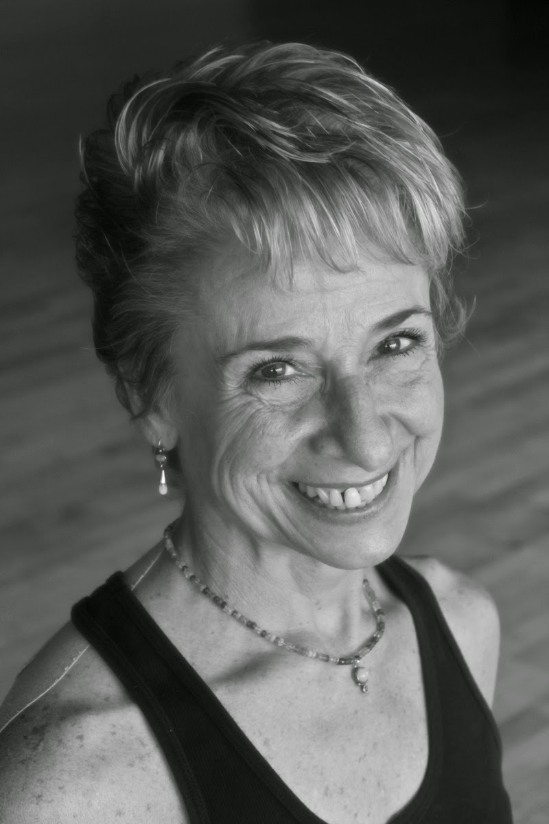 Behind the Scenes at Stuart Ng Books: Yoga for Artists -- Lesson #1 ...