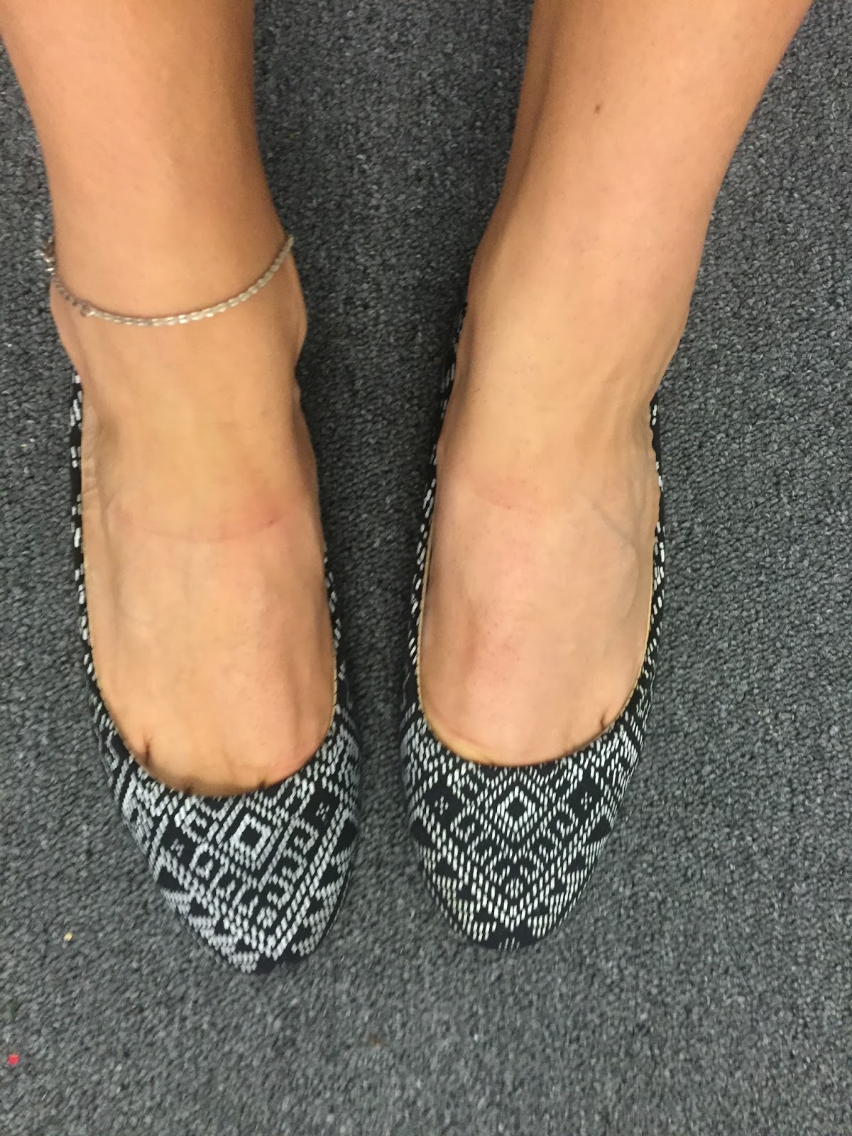 Briddys Feet: Off to ballet straight from work in really trashed black ...