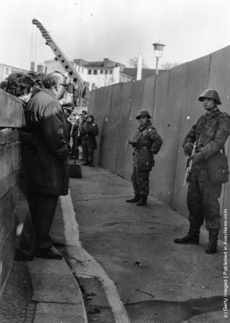 Old Photos of Life Around the Berlin Wall in the 1960s ~ Vintage Everyday