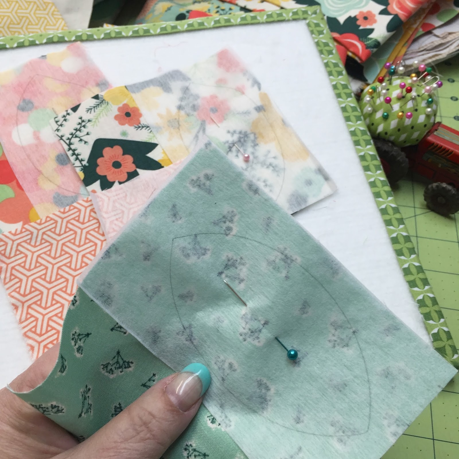 Bee In My Bonnet: Sew Simple Shapes - Tutorial using Pellon for Easy ...