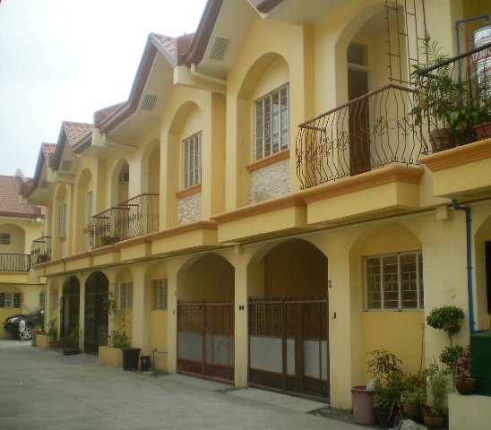erick: INFINITY EXECUTIVE HOMES --Pulang Lupa,Las Pinas City