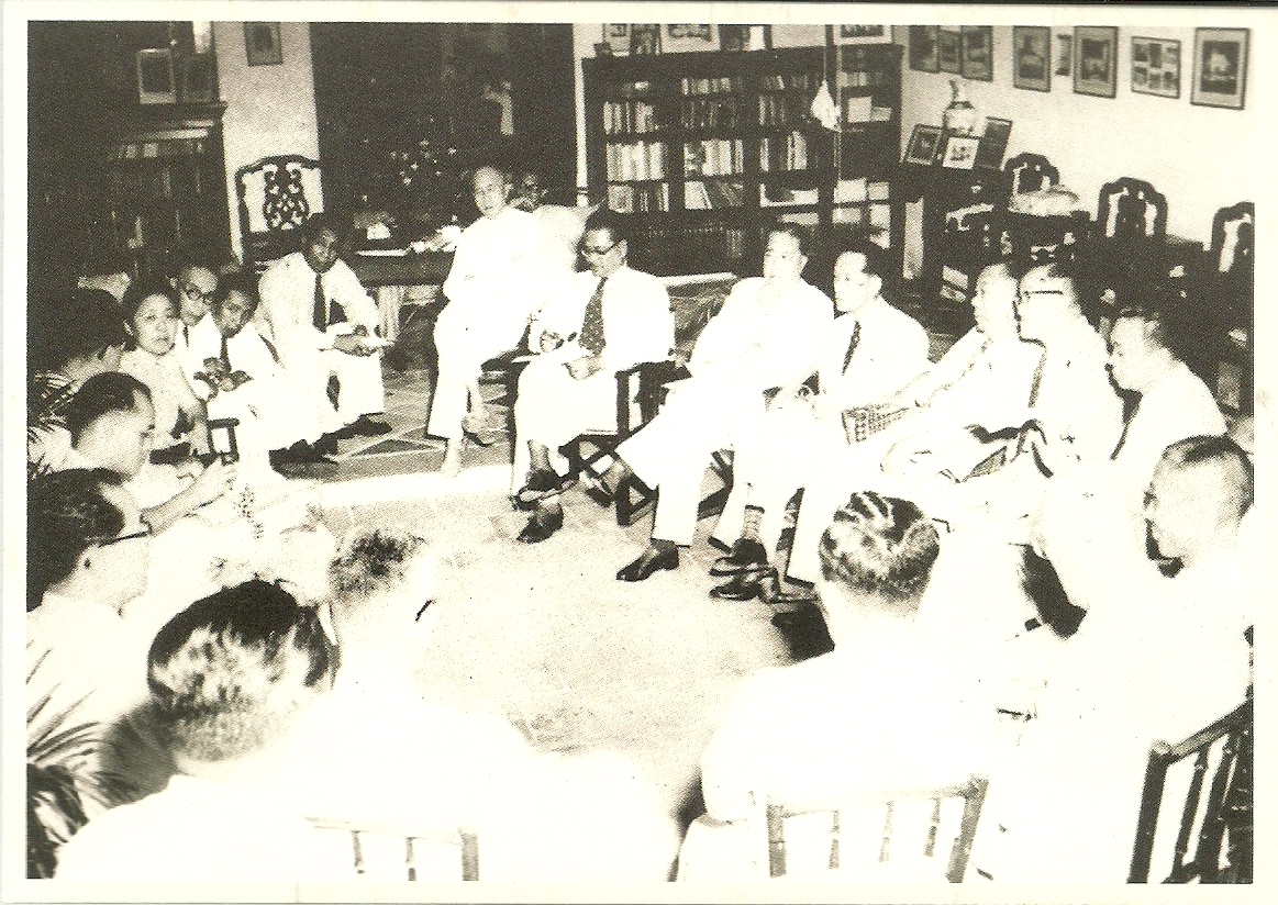 Interesting Corner of Me : Wordless Wednesday: Lim Lian Geok Postcards