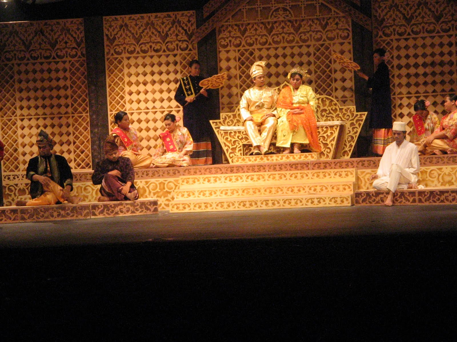 OFFICIAL BLOG: WORKING EXPERIENCE-TEATER BANGSAWAN ASK