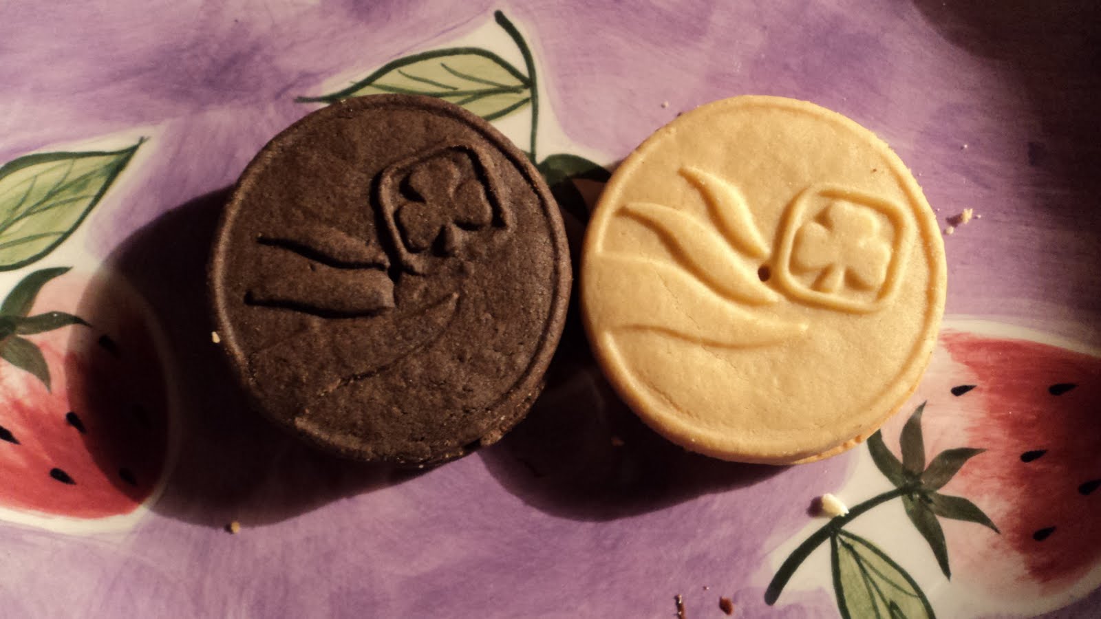 mmm home cooking: Girl Guide Cookie Cheesecakes.