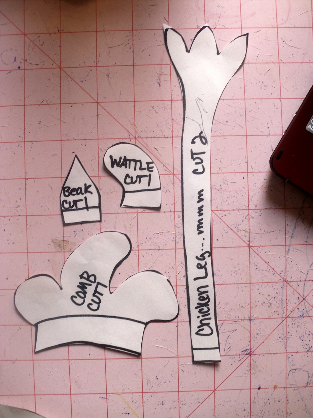 macaroni & cheese: Tutorial: Felt Chicken Hat PLUS Pattern!