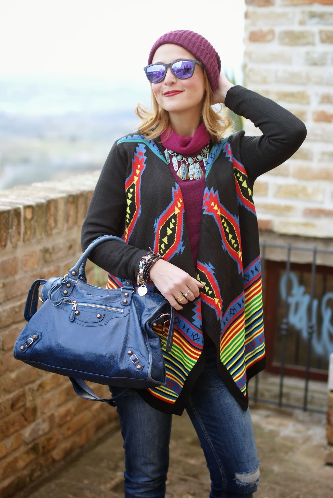 Colorful aztec street style | Fashion and Cookies - fashion and beauty blog