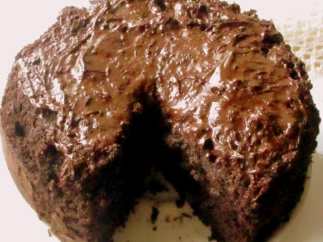 For the Love of Food : Chocolate Cake (Felicity Cloake)
