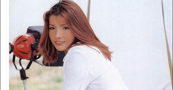 รวมสาวสวยในเมืองไทย: Pathana