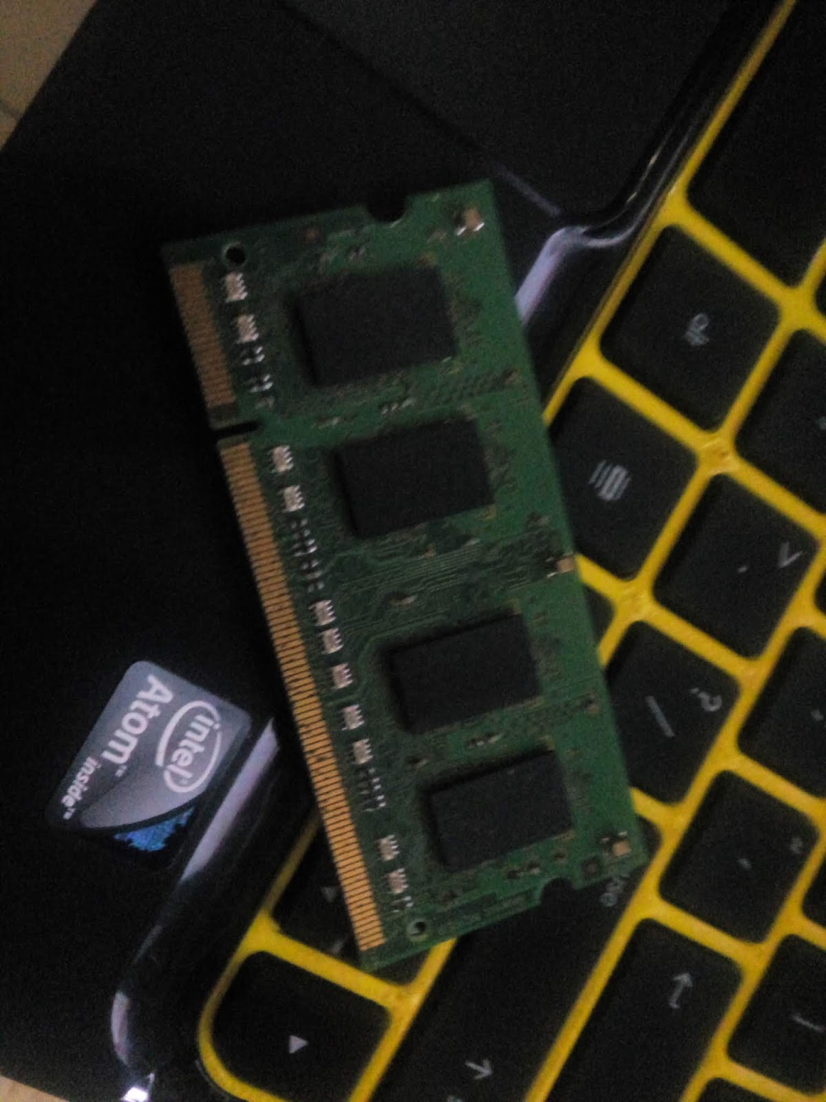 Cara memilih laptop untuk pelajar