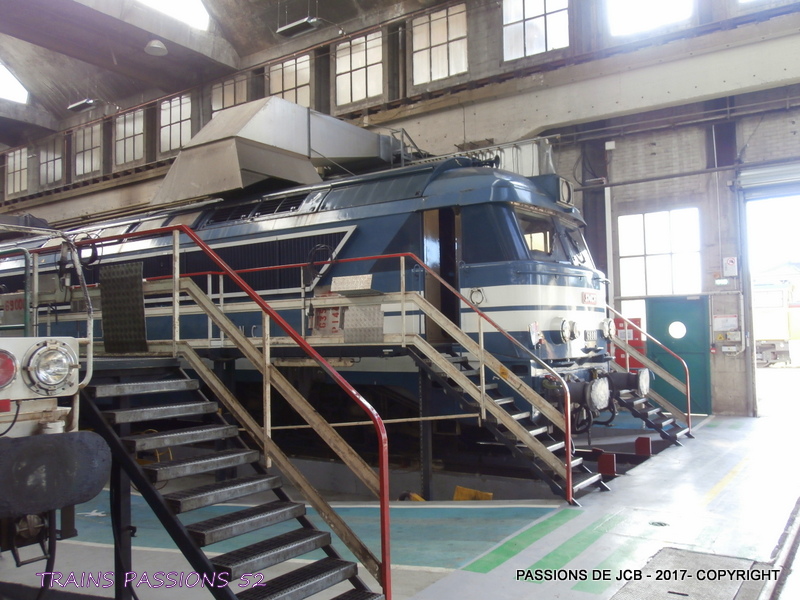 TRAINS-PASSIONS 52: LE DEPOT DE CHALINDREY ( avec pour guide PATRICK )