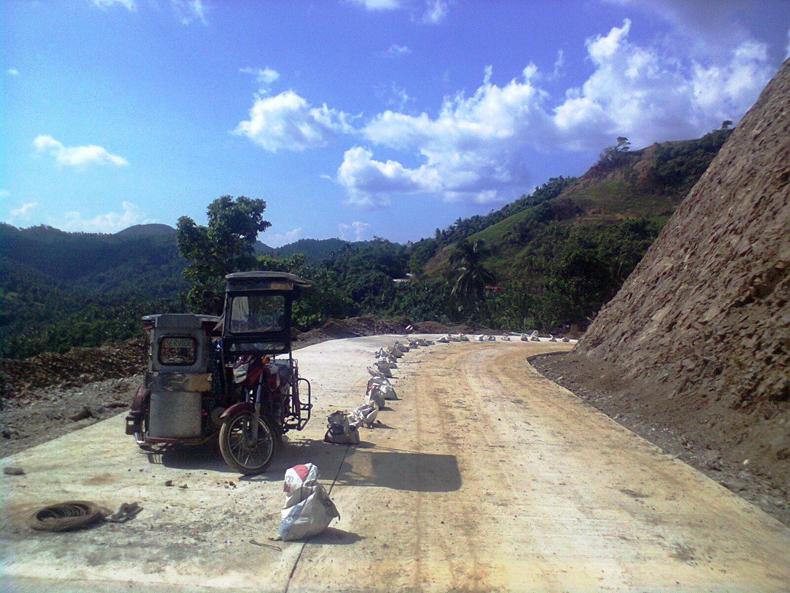 Marinduque Rising: Signs of Asenso, Progreso: DPWH with Php 480.27 ...