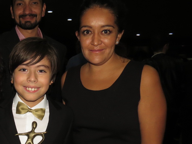 TODO AL AIRE: FEDE PORRAS GANA PREMIO APT