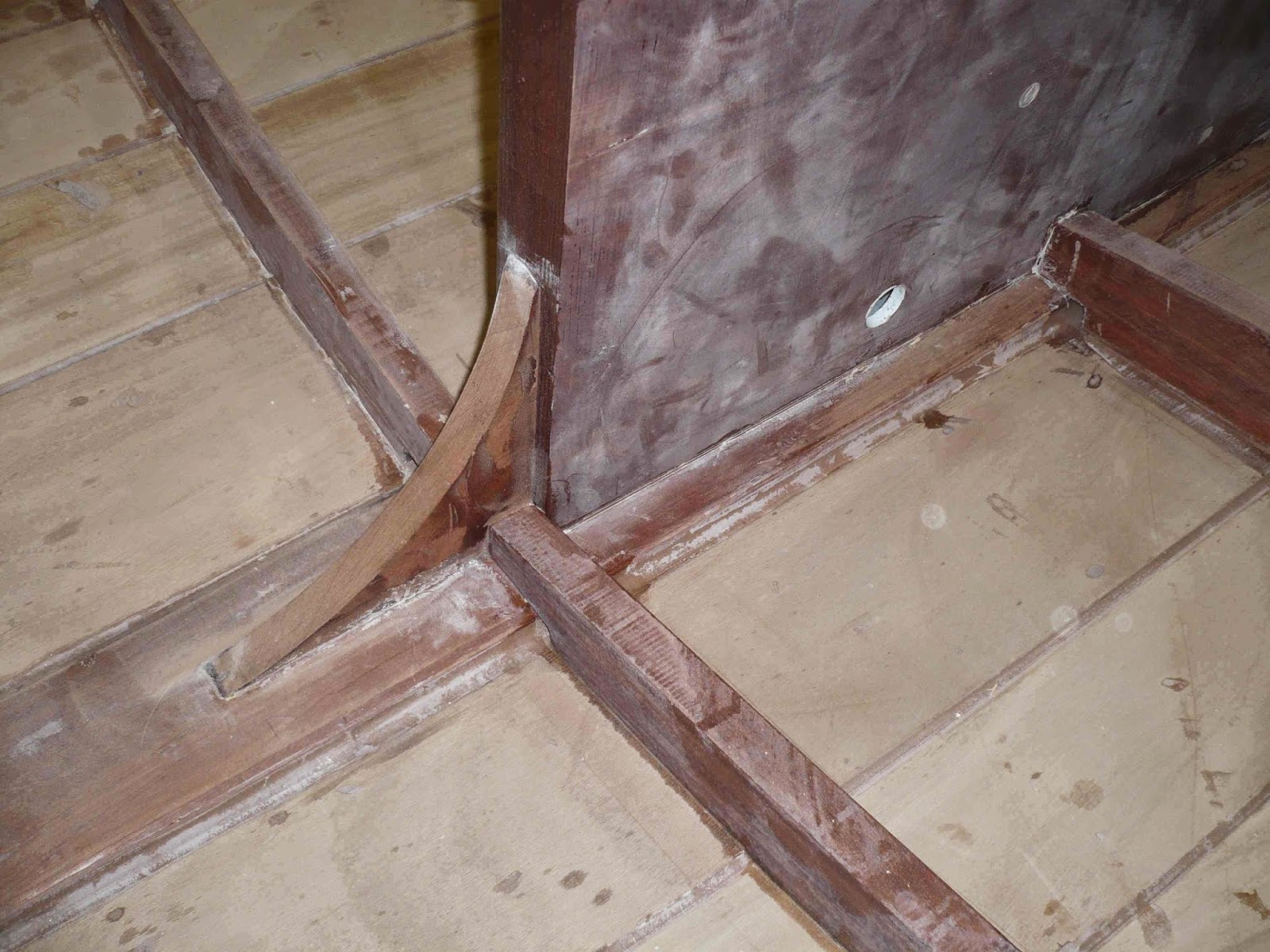 L'HISTOIRE D'UN PROJET: Construction d'un bateau en bois: LES VARANGUES