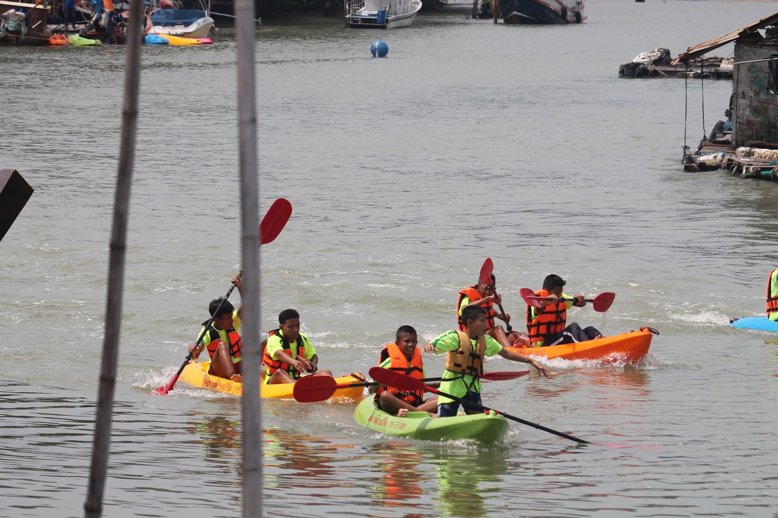 Thailand place to visit: Klong Mu Dong Canoe Race (2015) | About BTS ...