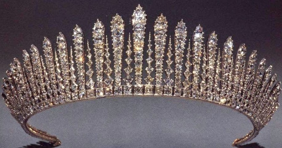 Tiara Mania: Duchess of Kent's Fringe Tiara