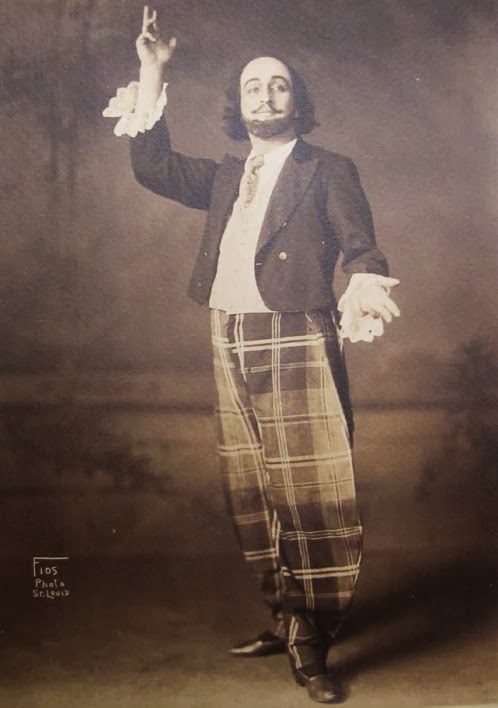 FORGOTTEN OPERA SINGERS : Ralph Errolle (Tenor) (?1890 – Philadelphia 1973)