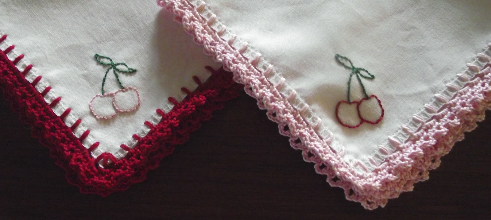Sara vs. Sarah: Fancy Crochet Edged Hankie - A Tutorial