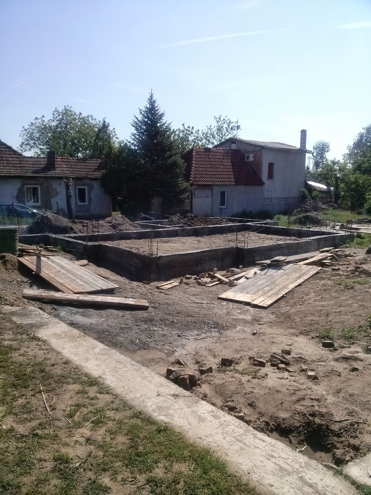 Gradnja kuće, izgradnja porodične kuće: Temelji