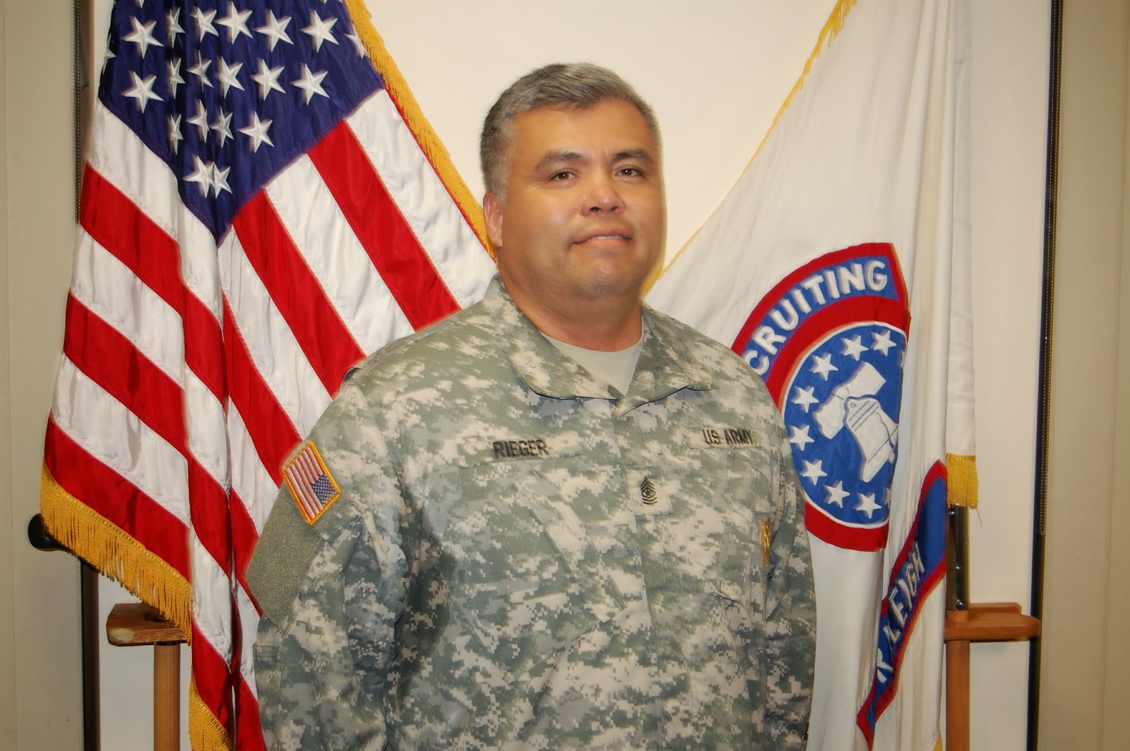 U.S. Army Raleigh Recruiting Battalion: November 2013