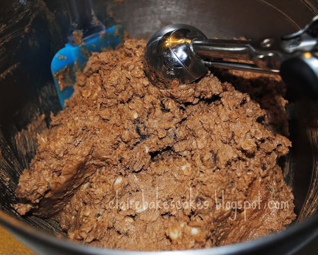 My Life as a MOM: Oatmeal Chocolate Chip Explosion Cookies Recipe