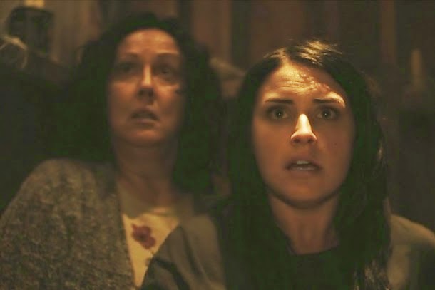 HORROR 101 with Dr. AC: HOUSEBOUND (2014) movie review
