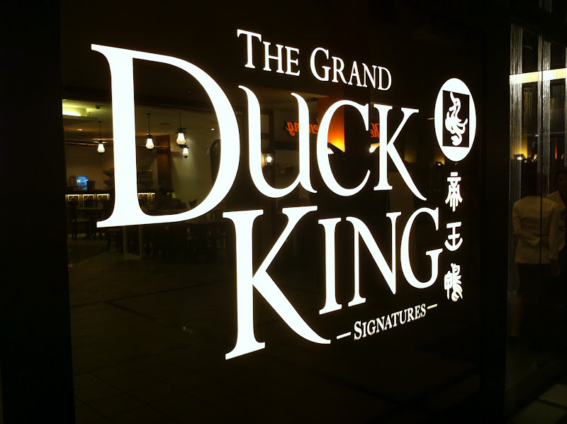 Sweet Lovely Journey: The Grand Duck King Signature