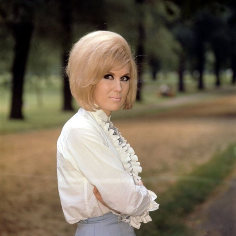 Britain's Queen of Pop: 46 Beautiful Photos of Dusty Springfield in the ...