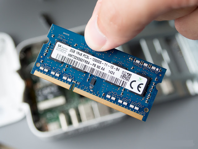 Hardware Upgrade: How To Install New RAM