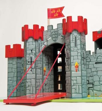 A Castle Fit For Your Prince and Princess | The Mini Mes and Me