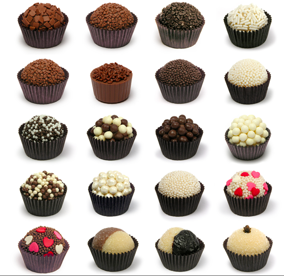 CACARECO'S: Brigadeiro, o docinho brasileiro