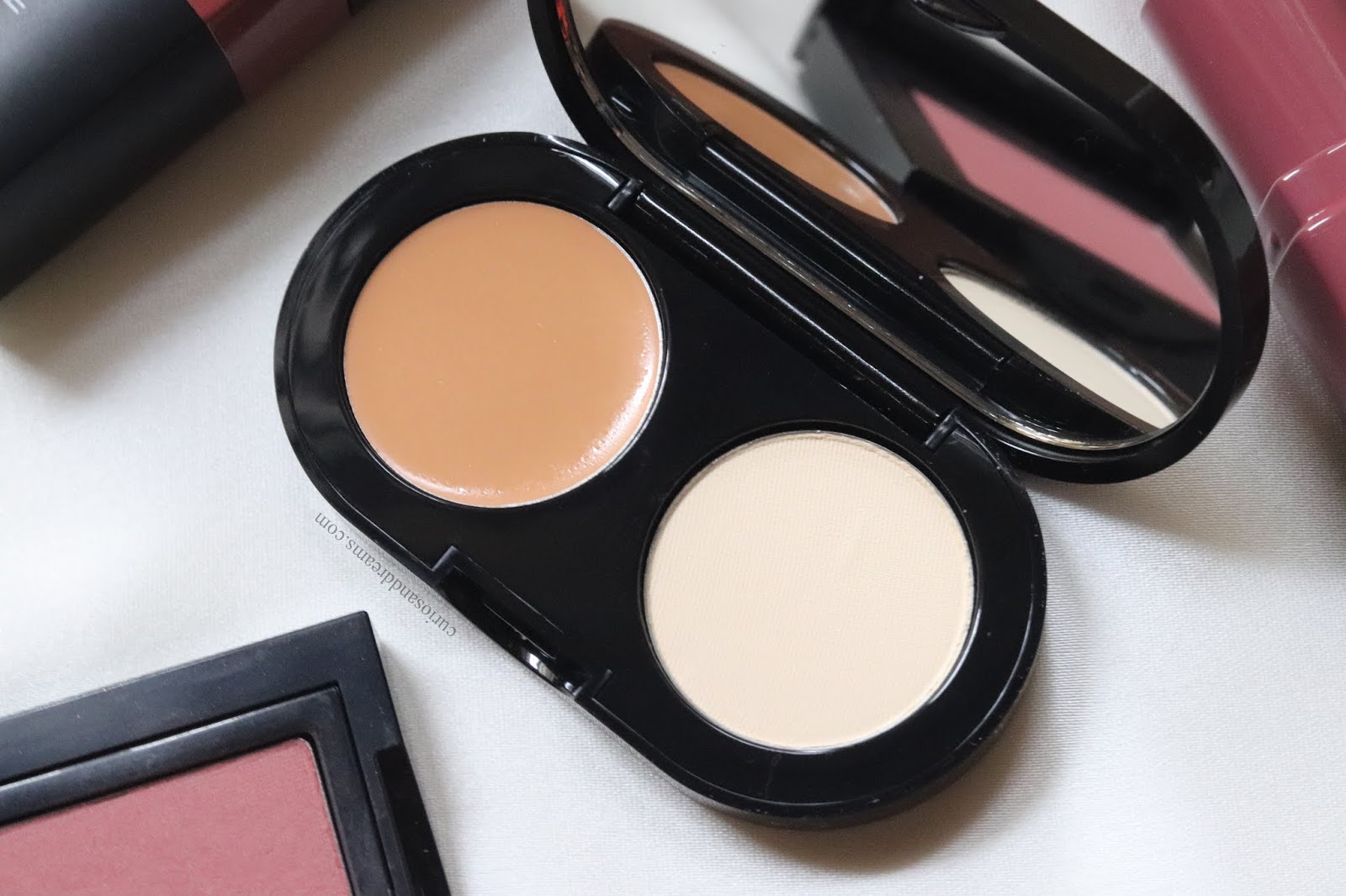 Bobbi Brown Creamy Concealer Kit - Curios and Dreams - Indian Skincare ...