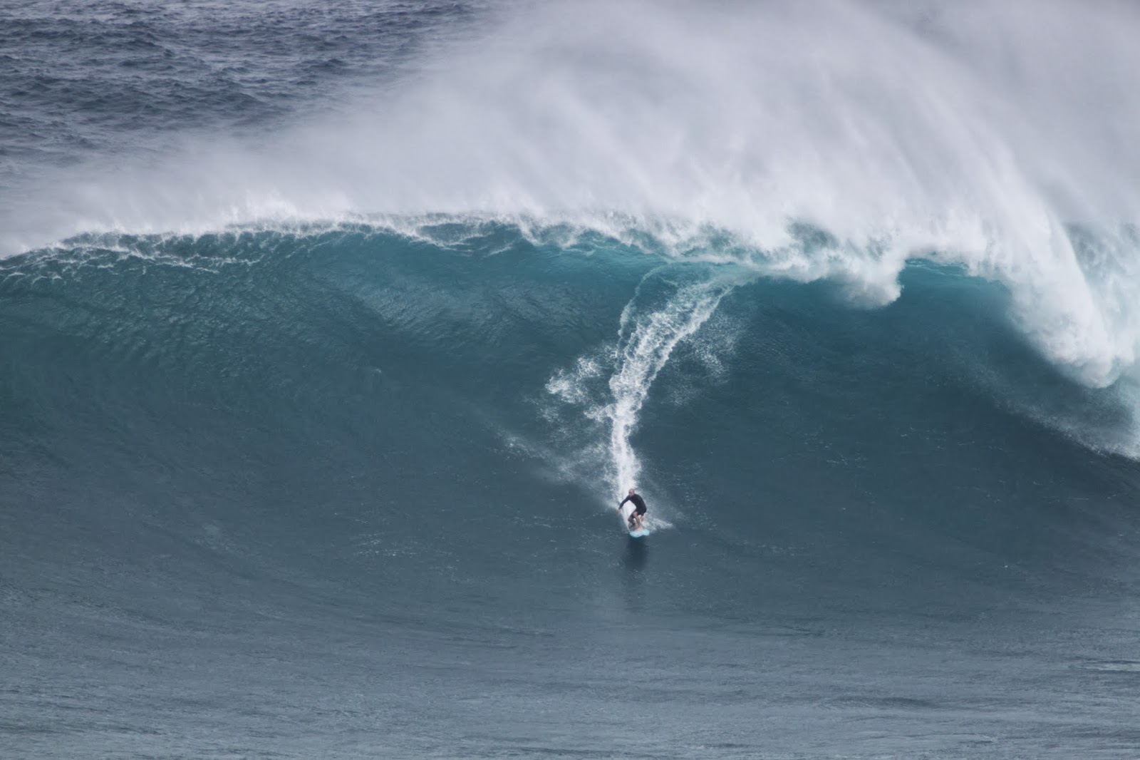 Maui Surfing: More Awesome Jaws Photos from 11 12 13