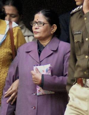 Neera Yadav, Ias: Profile, Husband, Ias Order Too Daughters | Anupama ...