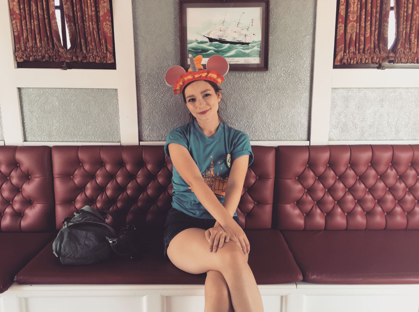 Disneyland - Interview with an Annual Passholder