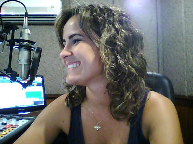 Calangotango: Fernanda Araújo (@Fernanda98natal) em 1.400 caracteres